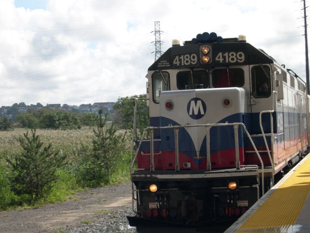 Metro-North Railroad Engine 4189 Leads A Southbound Train From Suffern, NY To Hoboken, NJ